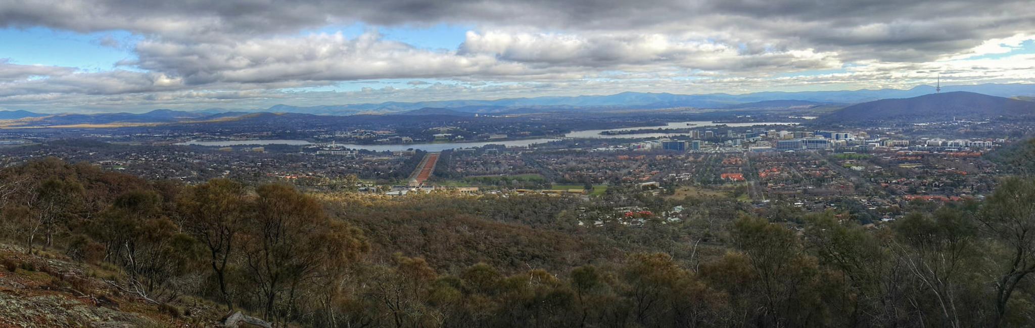 The complete guide to moving to Canberra